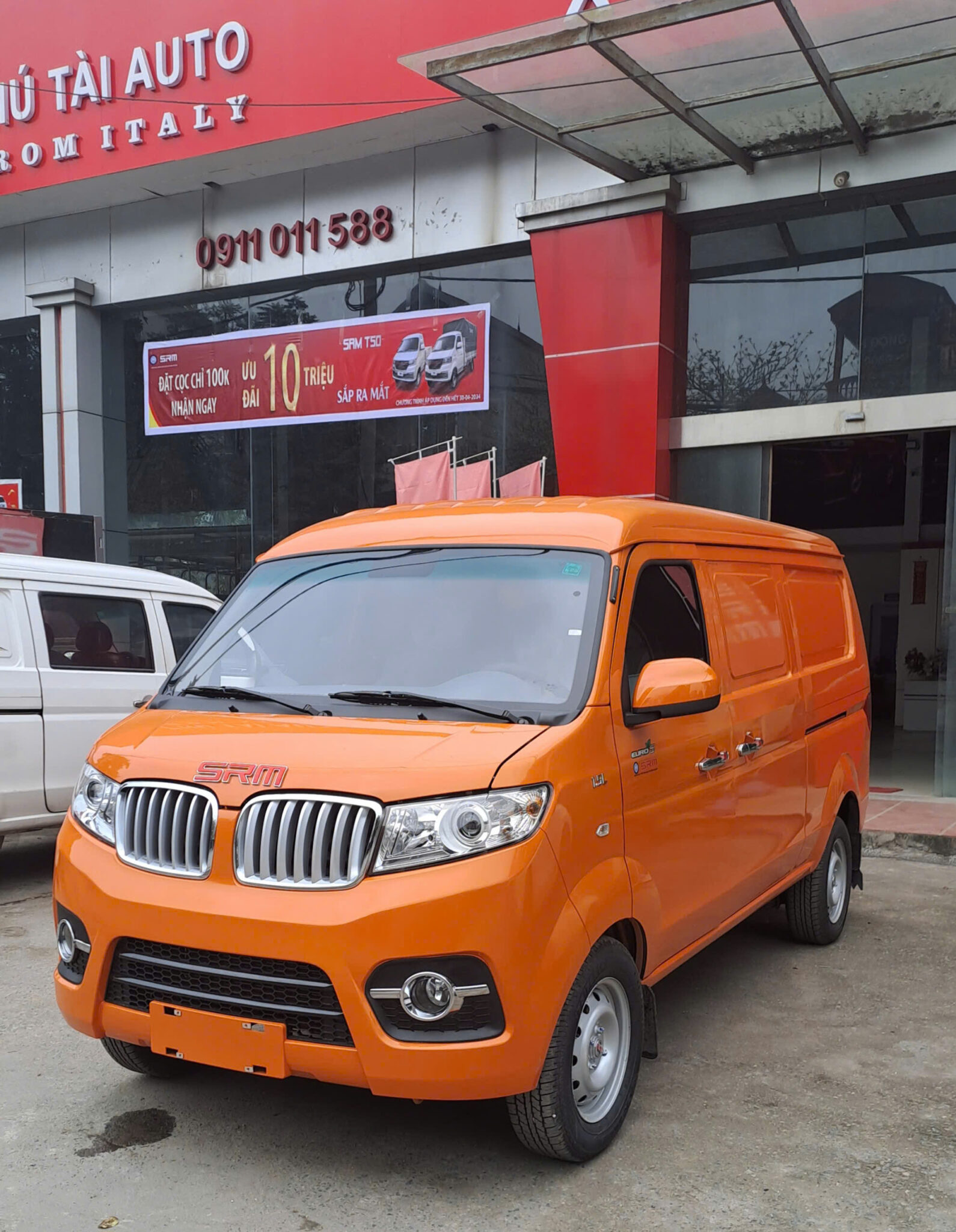 Mua xe tải Van SRM X30i V2 – Giảm ngay 40 triệu, mua là có xe